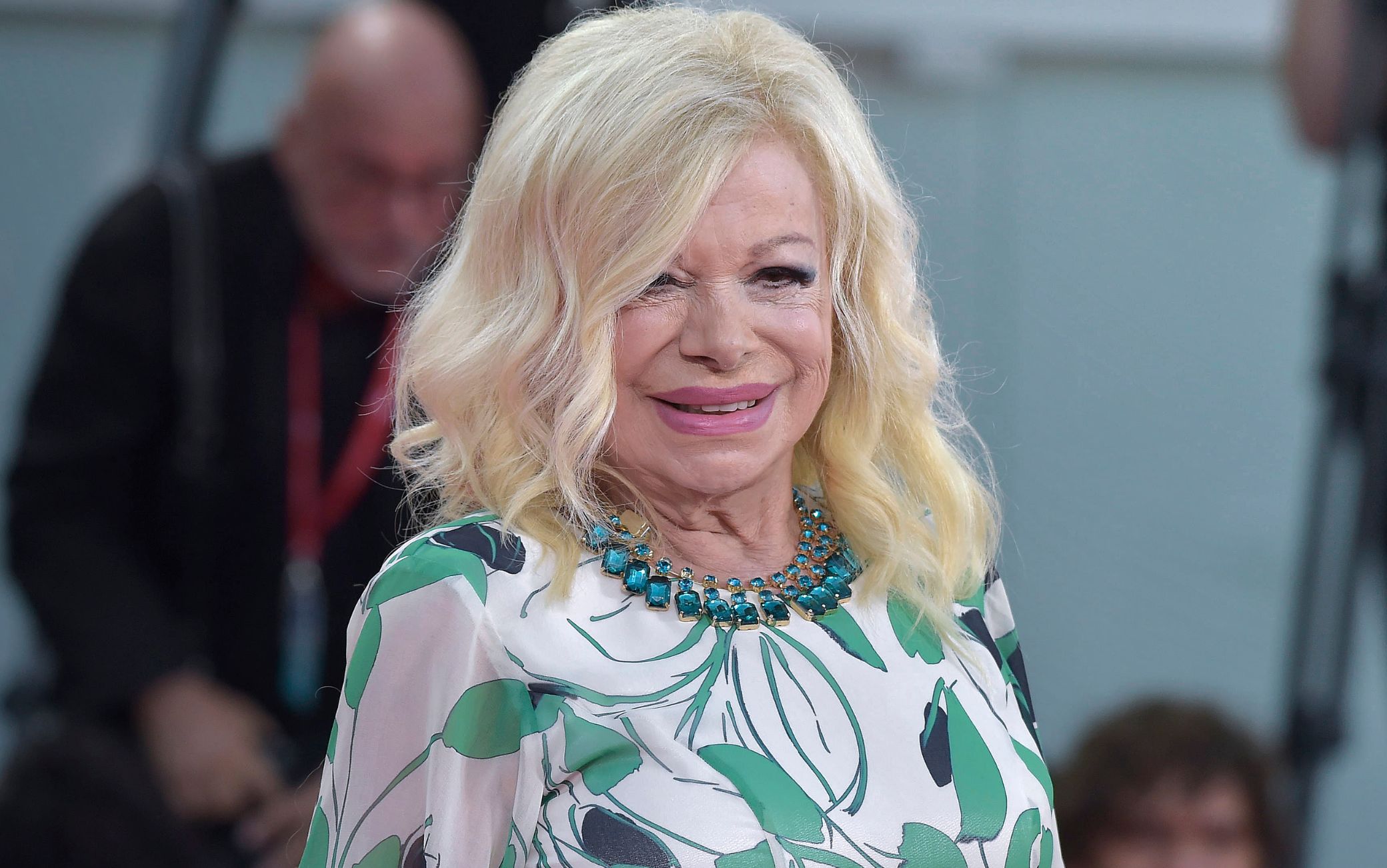 È morta Sandra Milo, l'attrice musa di Fellini aveva 90 anni | Sky TG24