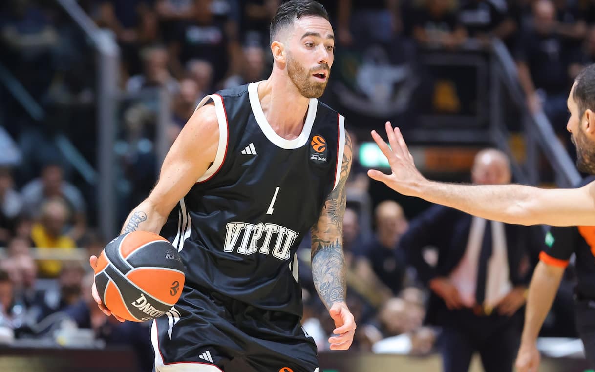 Chi è Luca Vildoza, stella del basket europeo arrestato a Bologna | Sky ...