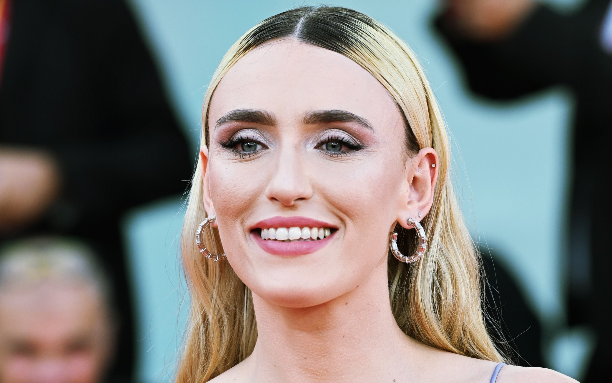 Mara Sattei si sposa con Alessandro Donadei, il sì tra le lacrime alla ...