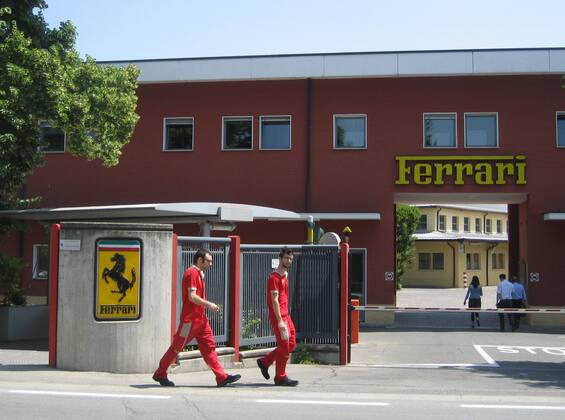Coronavirus, la Ferrari pronta a produrre parti per ventilatori e respiratori