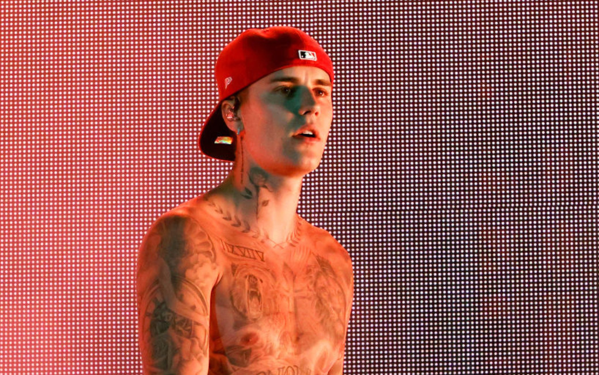 Justin Bieber condivide la prima foto con il figlio | Sky TG24