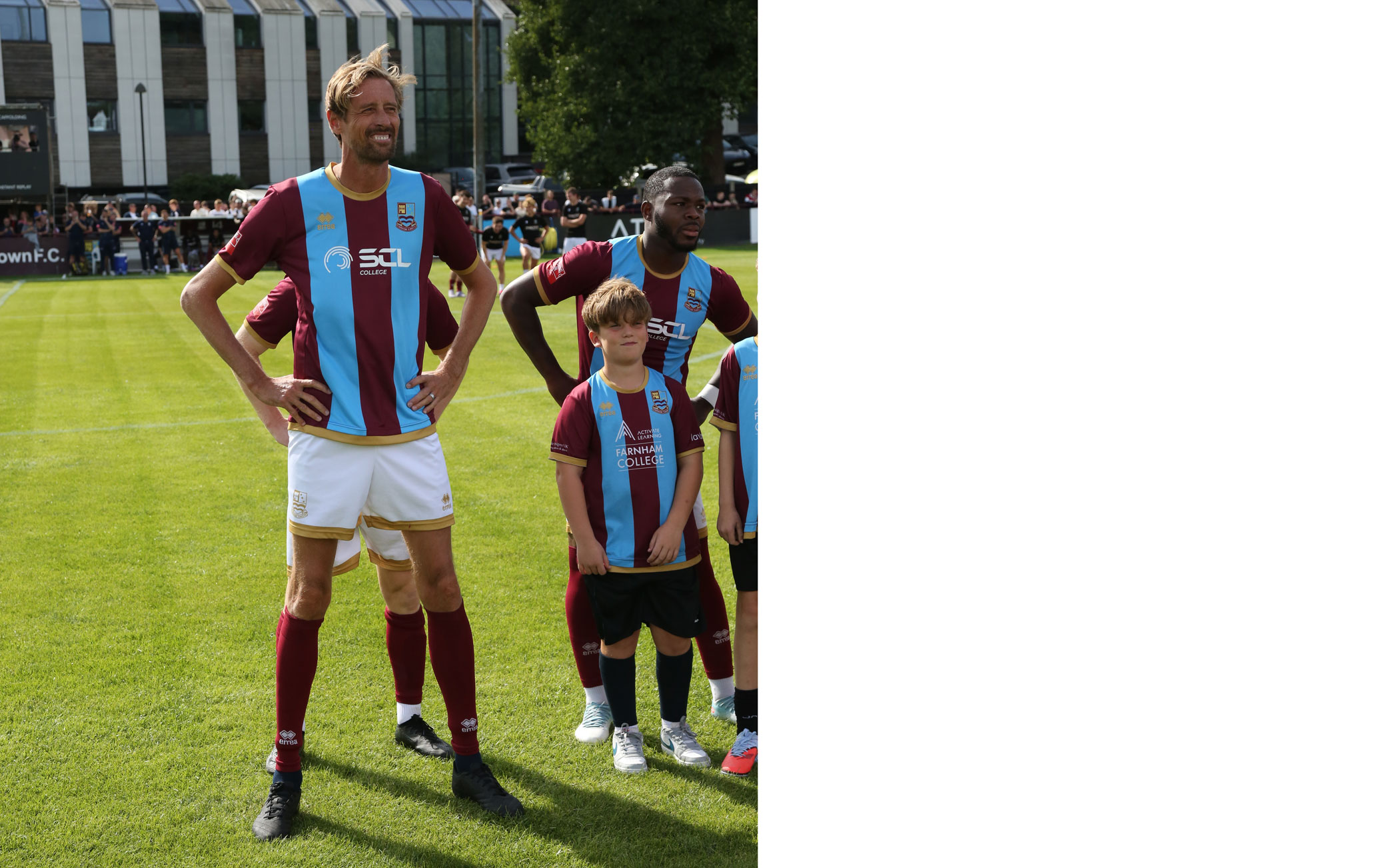 Peter Crouch mascotte del Farnham Town: era arrivato ultimo al ...
