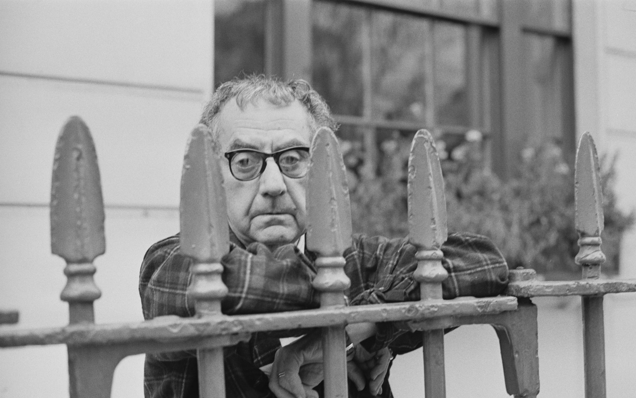 Man Ray, la vita e le opere del grande pittore e fotografo statunitense