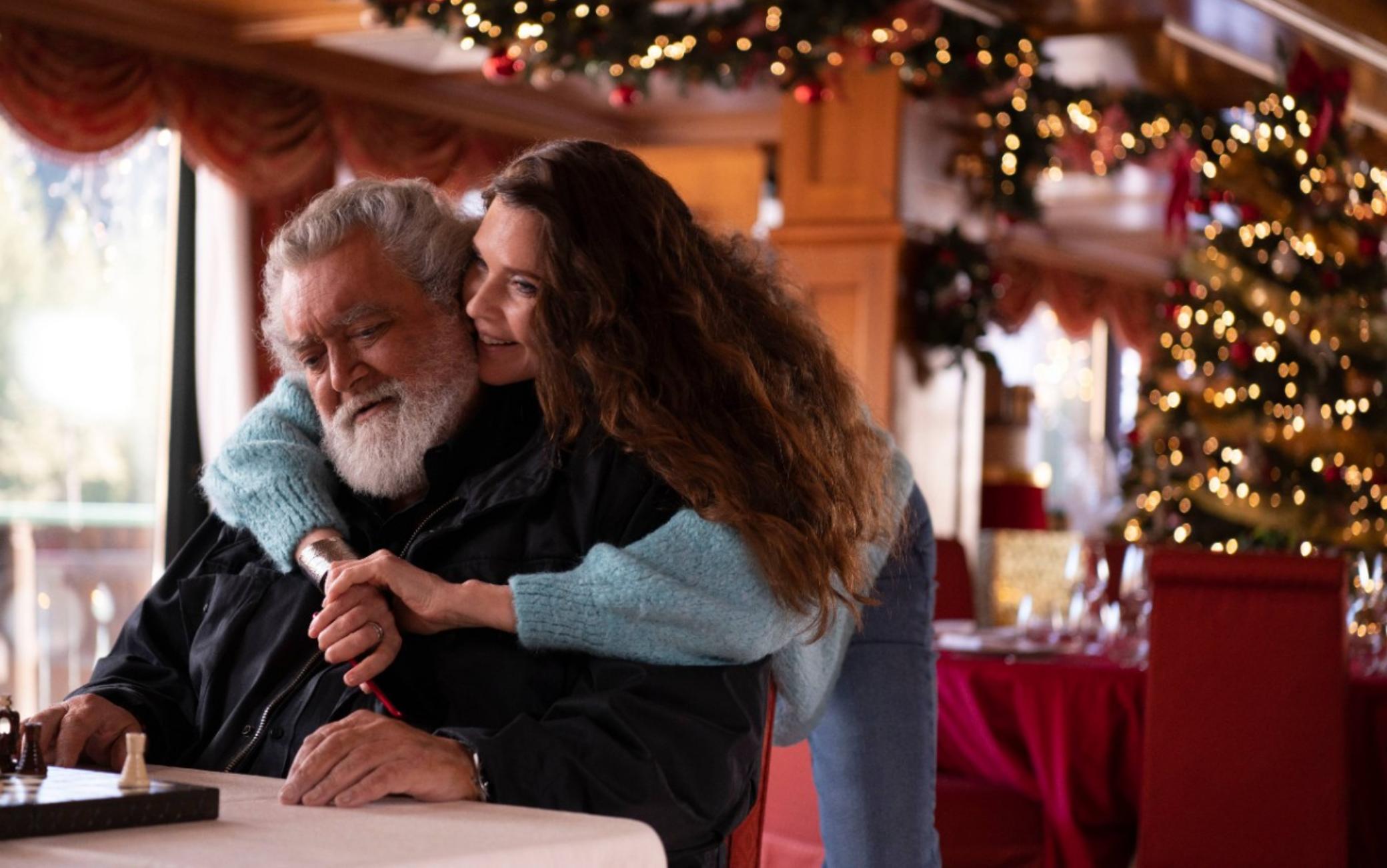 I 15 film romantici di Natale: i migliori titoli in streaming e al ...