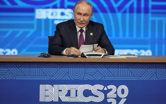 Putin chiude il Brics summit: 'Pace con Ucraina solo su base situazione ...