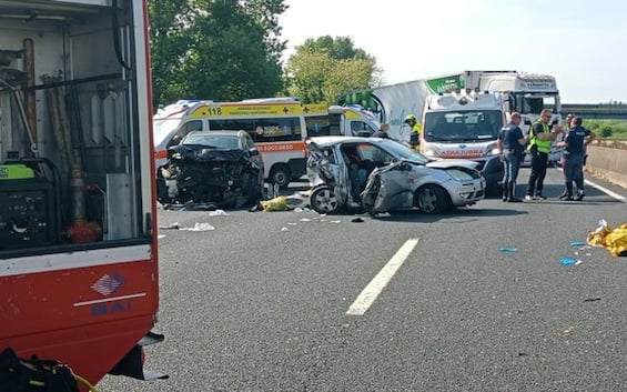 Incidente stradale sulla A1 tra Anagni e Ferentino, morti padre e ...