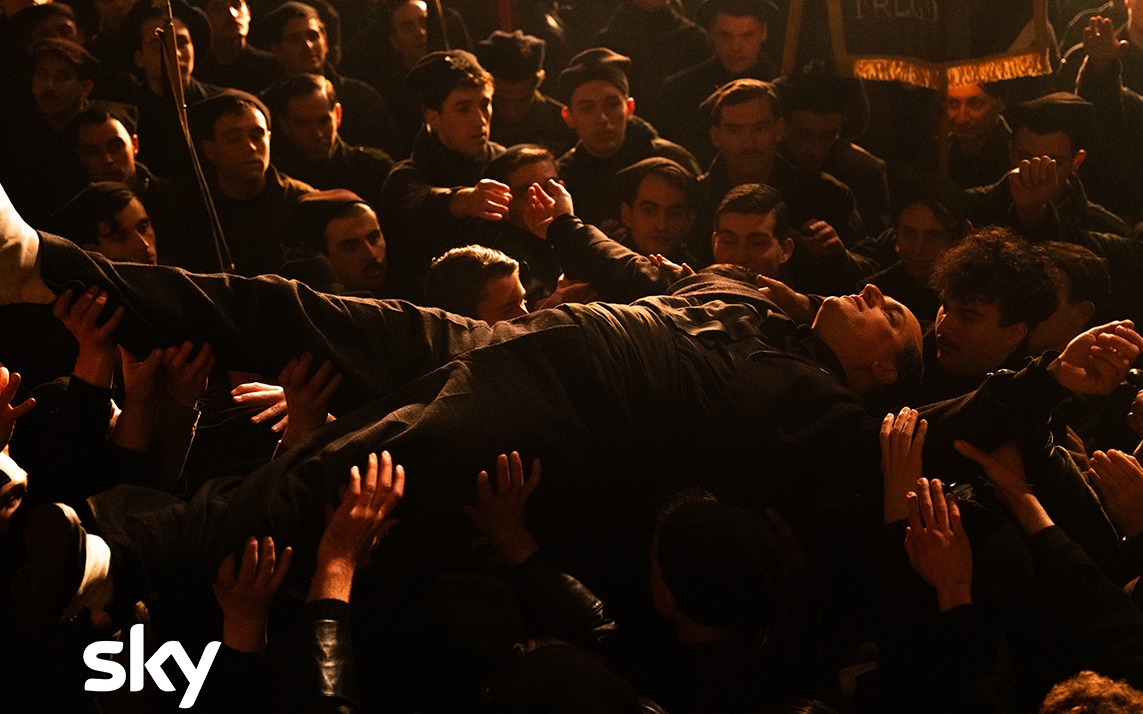 M - Il Figlio del Secolo, lo speciale sulla serie tv Sky | Sky TG24