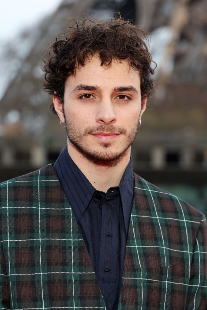 Chi è Damiano Gavino, protagonista del film Nuovo Olimpo di Ferzan ...