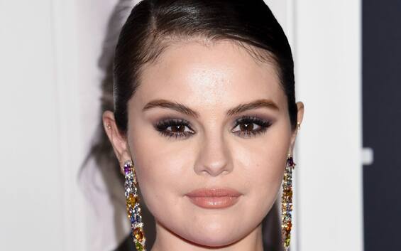 Rolling Stone, Selena Gomez posa per la cover del magazine