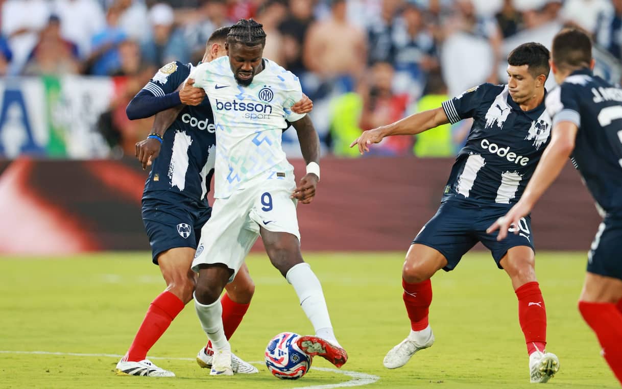 Inter, infortunio Thuram: leggero affaticamento ai flessori. Le news ...