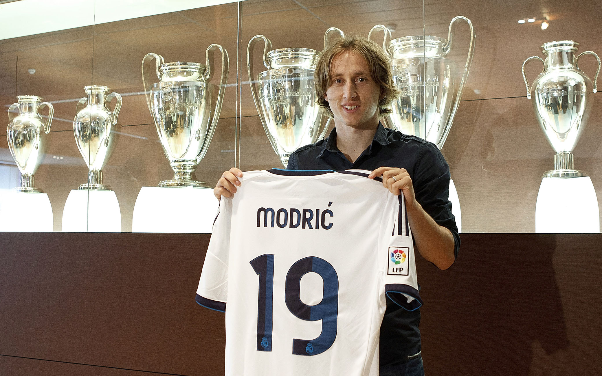 Luka Modric, la carriera del centrocampista del Milan e della Croazia ...