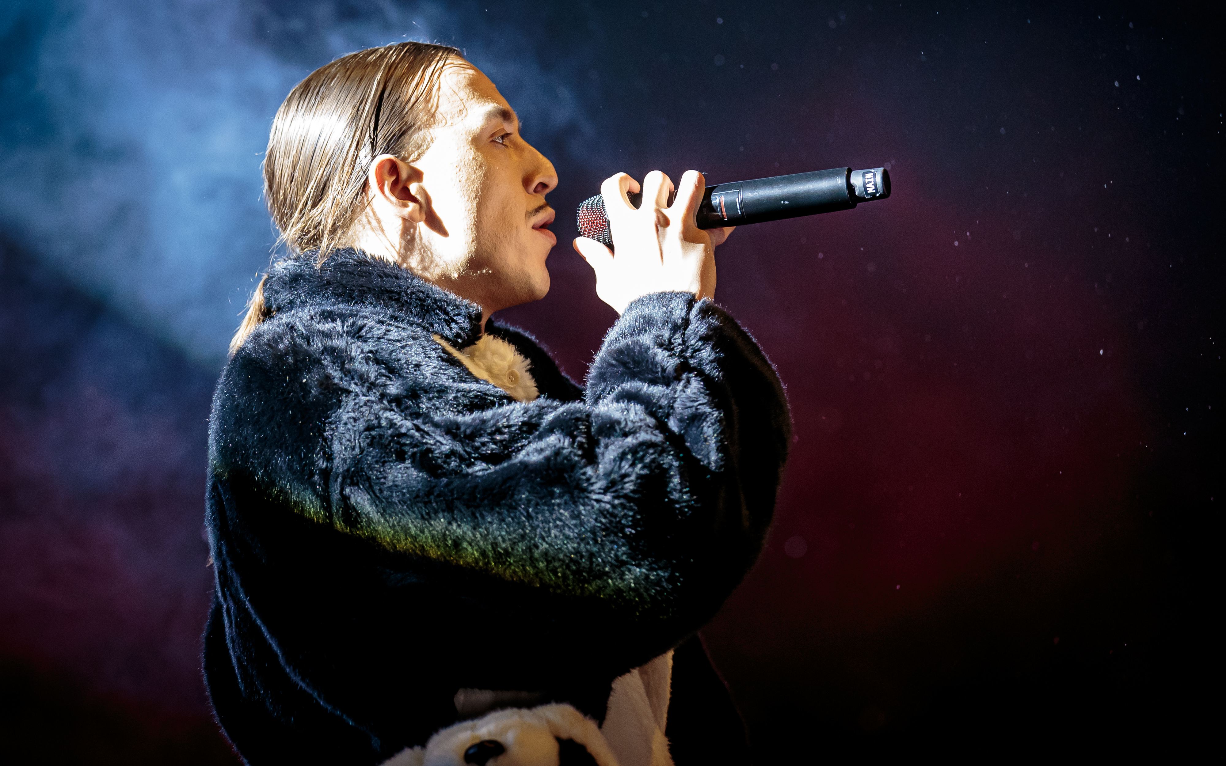 Tommy Cash, esce la nuova canzone intitolata Ok interamente in italiano ...
