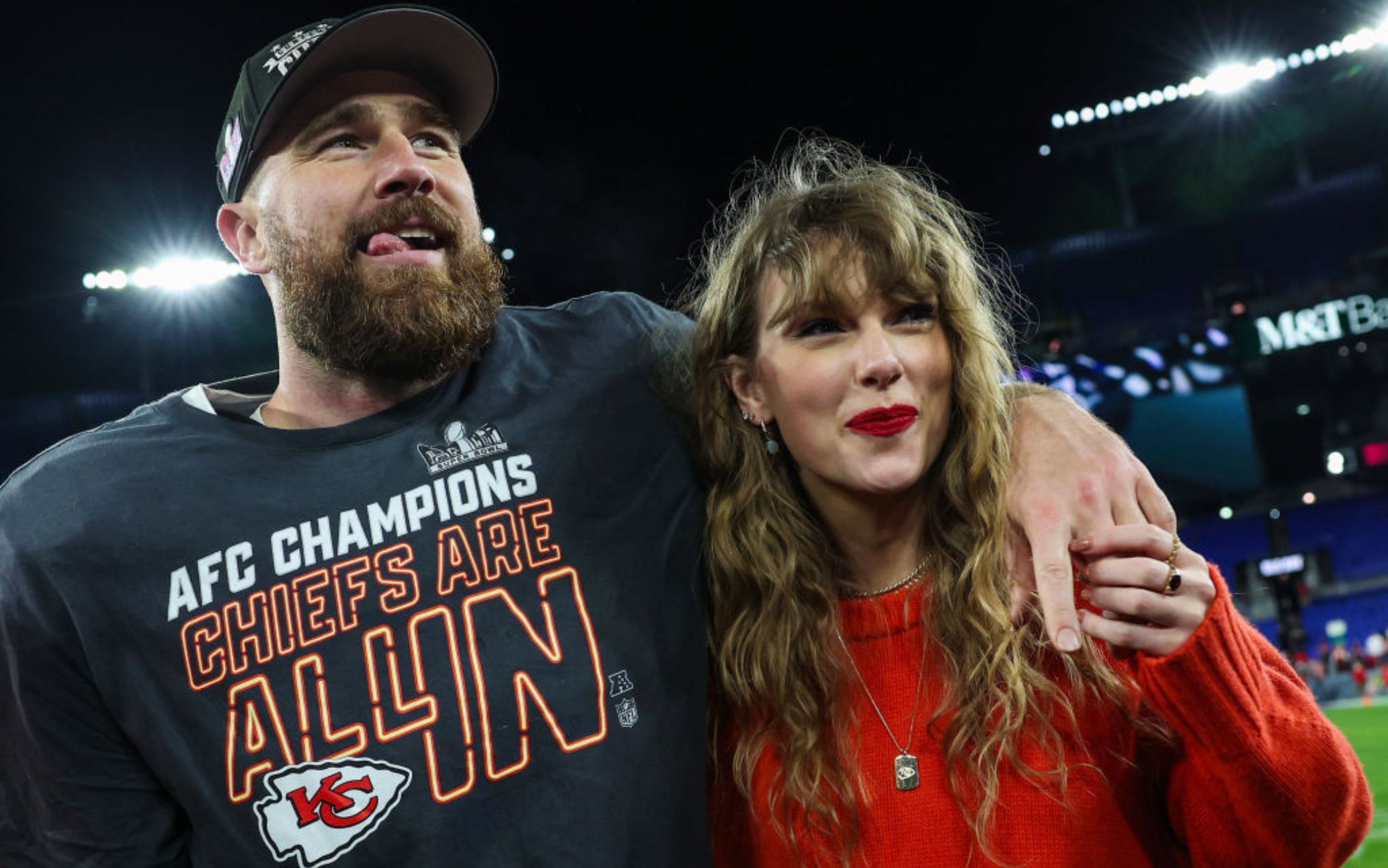 Taylor Swift e Travis Kelce si sposano, l'annuncio sui social fa ...