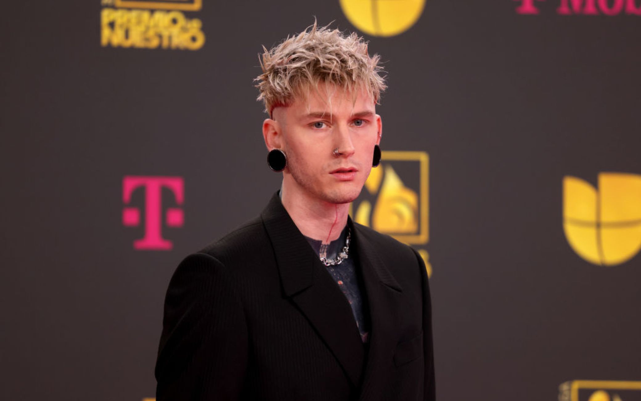 Machine Gun Kelly cambia nome: ora è mgk. Tutti gli artisti che lo ...