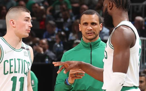 NBA, chi è Joe Mazzulla, l'uomo che guiderà i Boston Celtics al posto ...