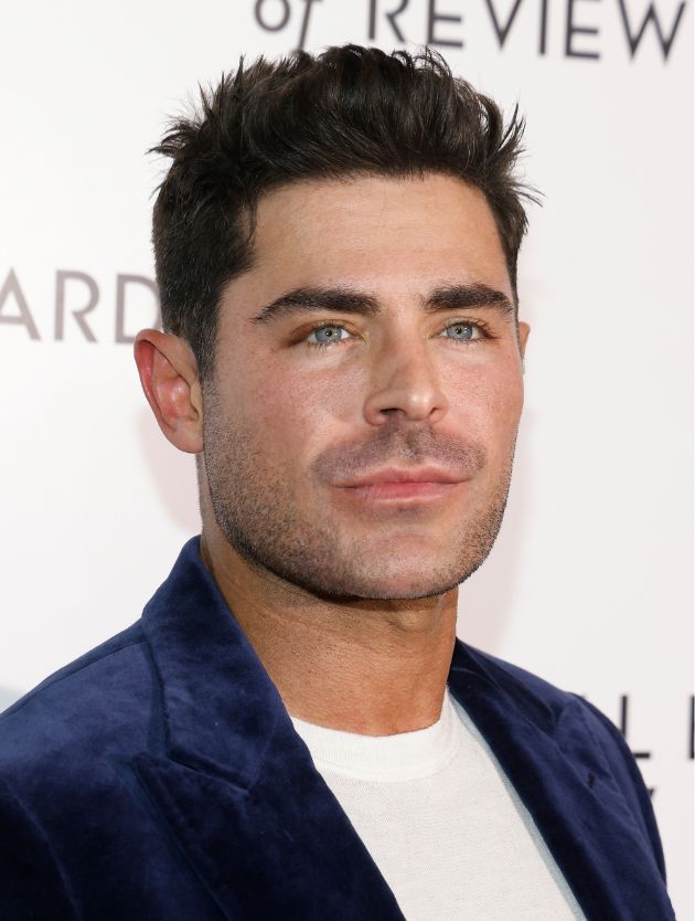 Zac Efron, le prime parole dopo l'incidente I Sky TG24
