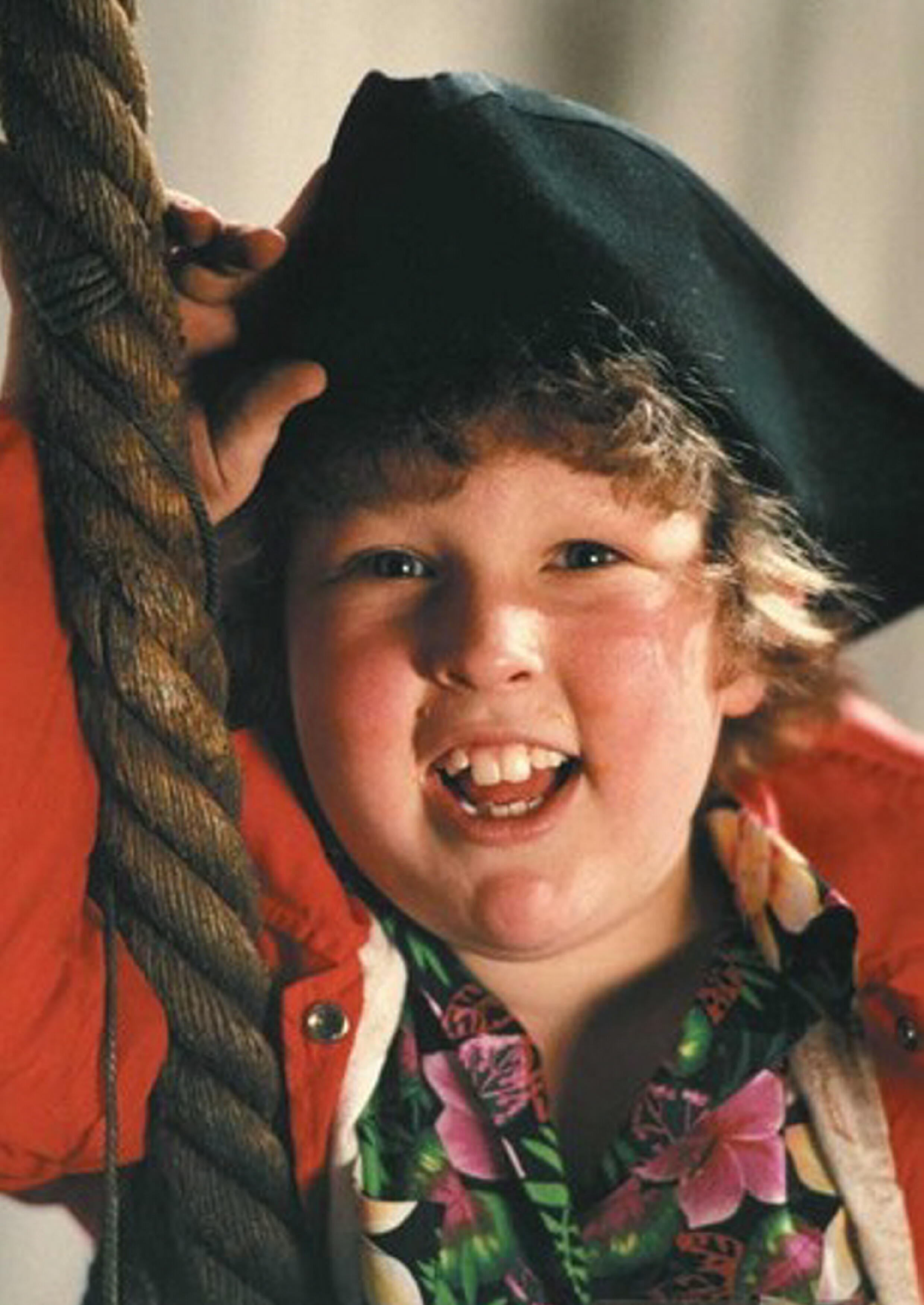 I Goonies compie 40 anni, come sono cambiati i protagonisti del cast ...