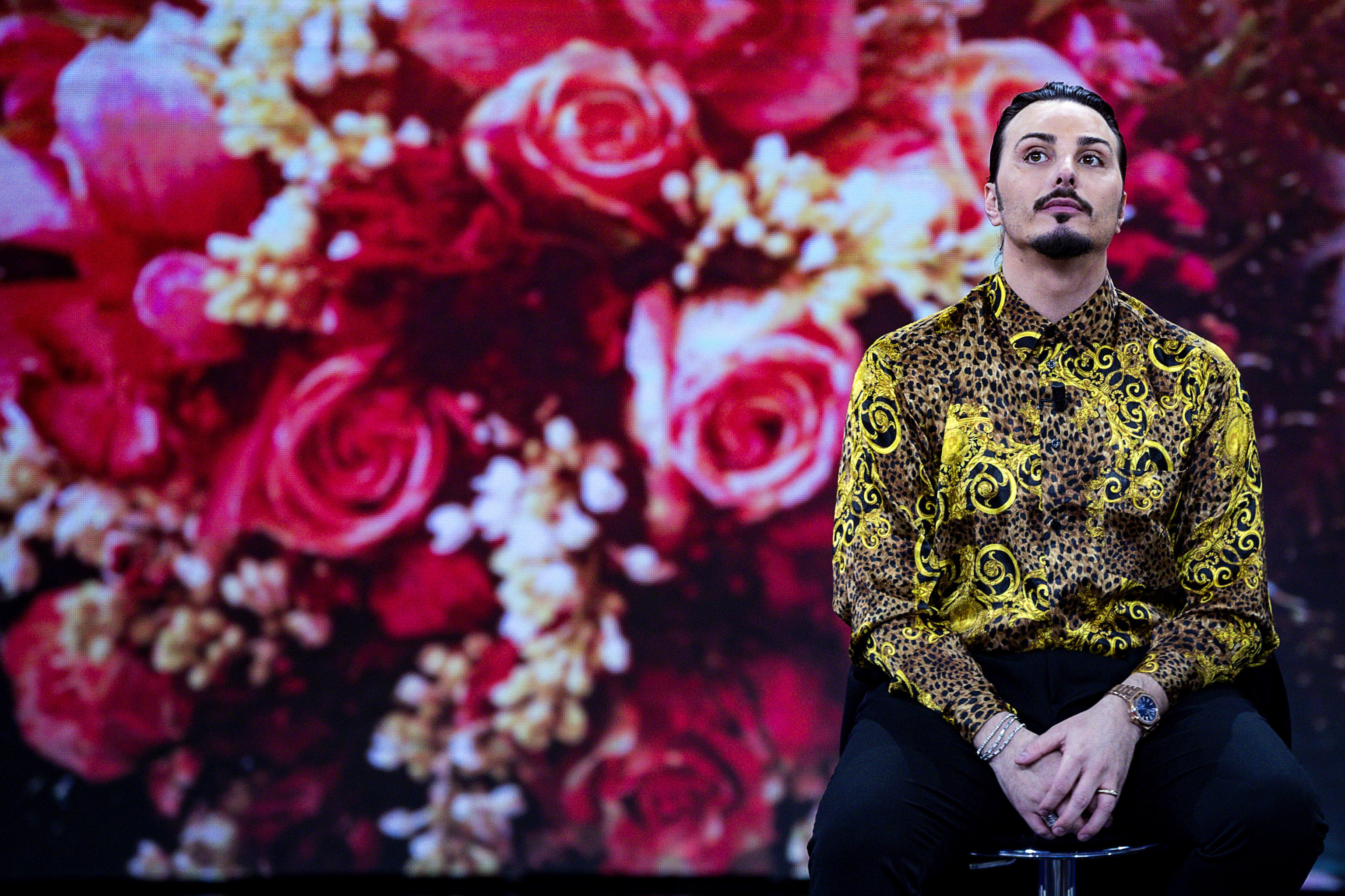 Chi è Tony Colombo, il cantante neomelodico arrestato oggi con la ...