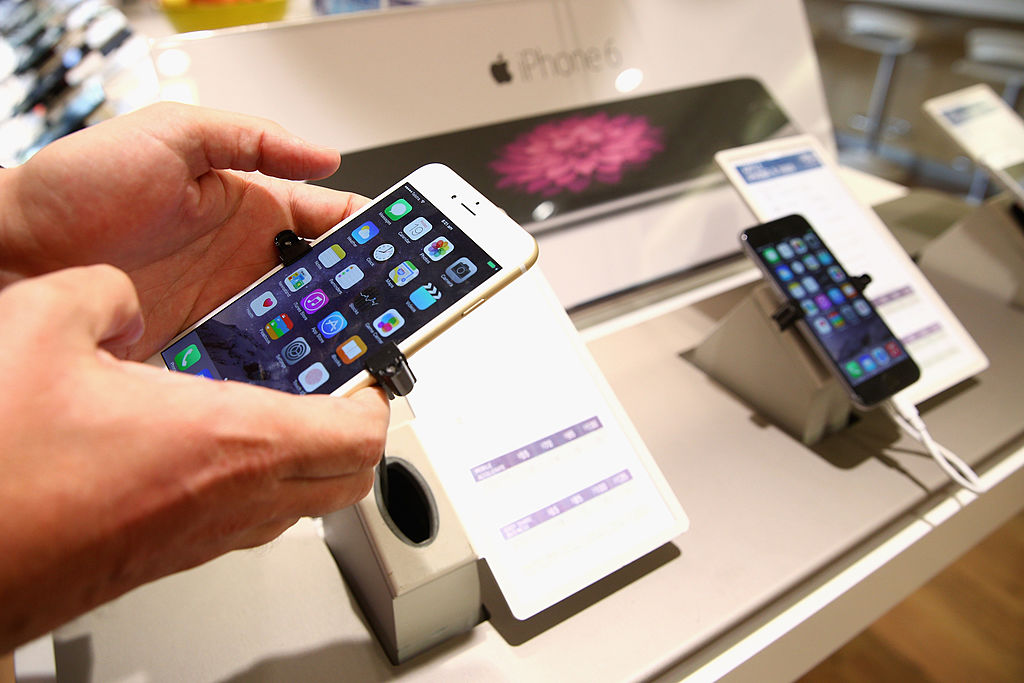 Apple, 15 anni fa il primo iPhone sul mercato negli Usa: tutti i ...