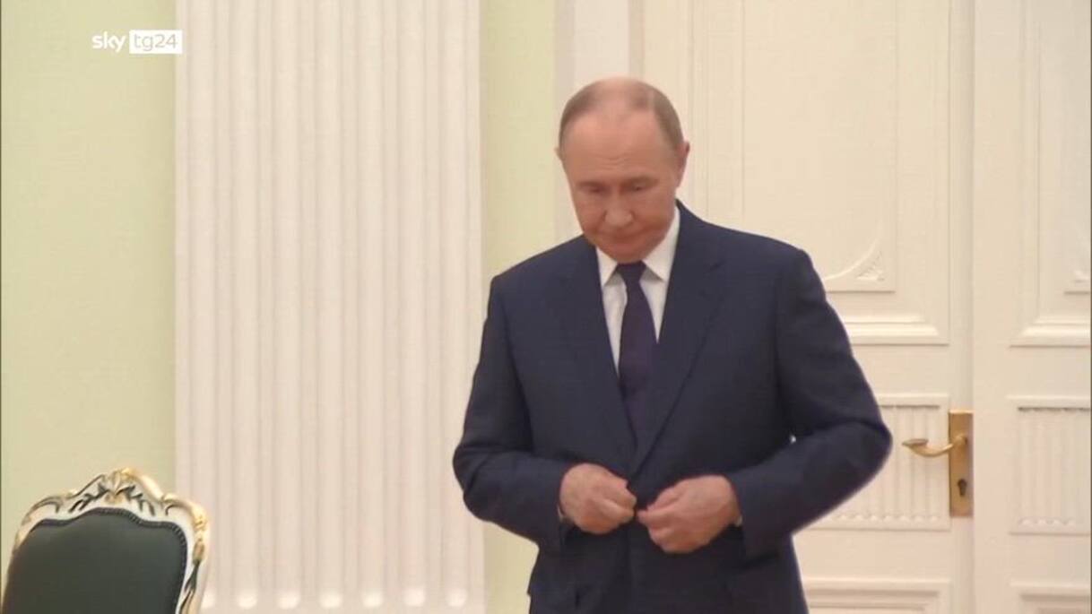 Russia, Putin compie 73 anni: tutte le amicizie del presidente | Video ...