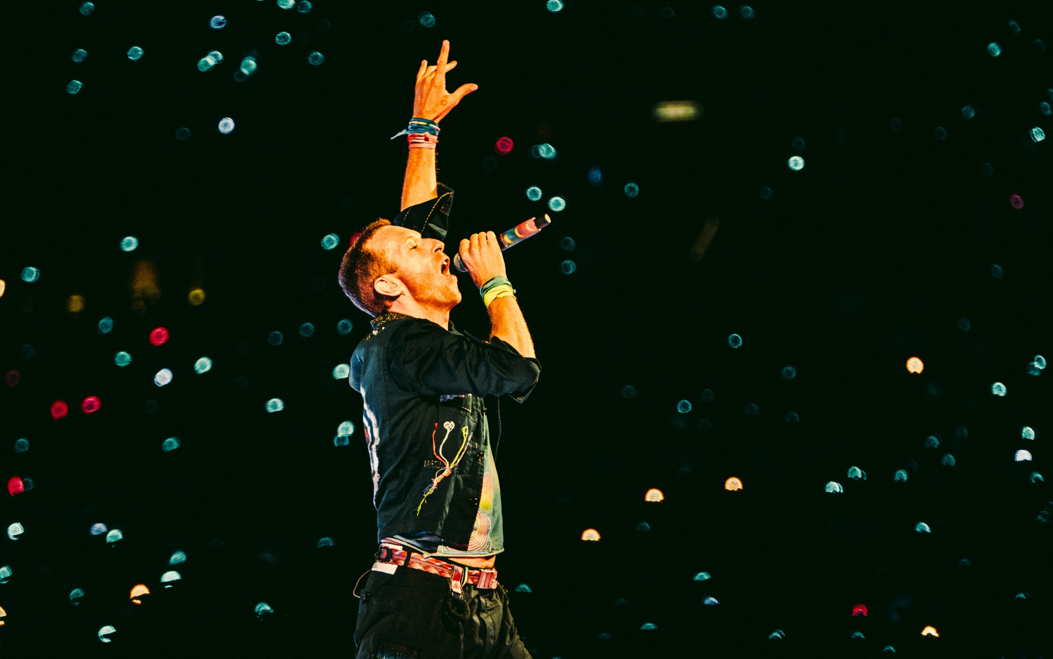Coldplay in concerto a Roma, in 65mila per la prima di quattro date ...
