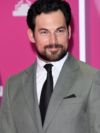 Inganno, il cast della serie tv Netflix con Monica Guerritore. FOTO ...