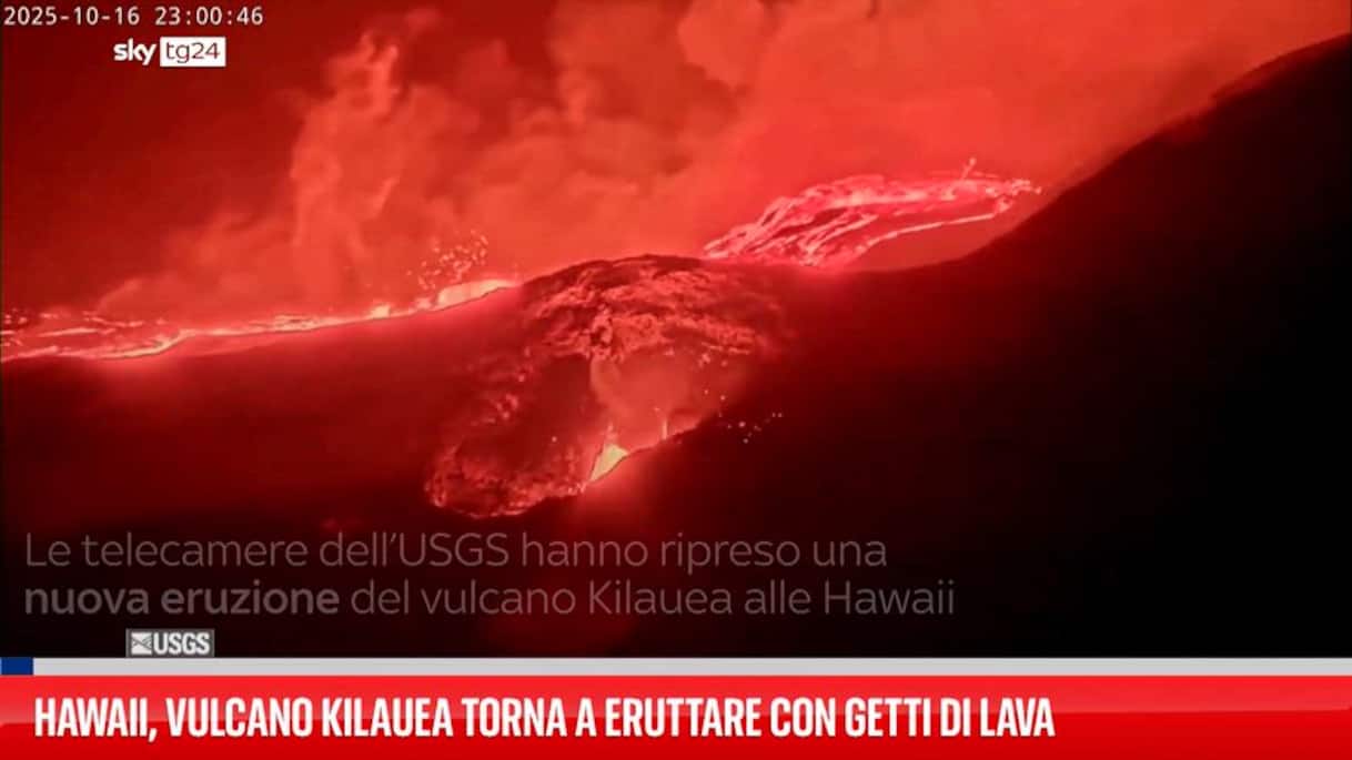 Hawaii, vulcano Kilauea torna a eruttare con getti di lava | Video Sky TG24