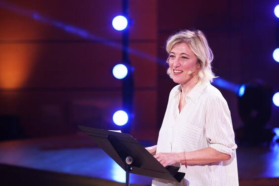 Sky Inclusion Days 2025 incontra Valeria Bruni Tedeschi | Video Sky TG24