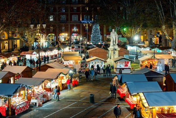 Mercatini di Natale 2024 ad Asti: i più belli da vedere | Sky TG24