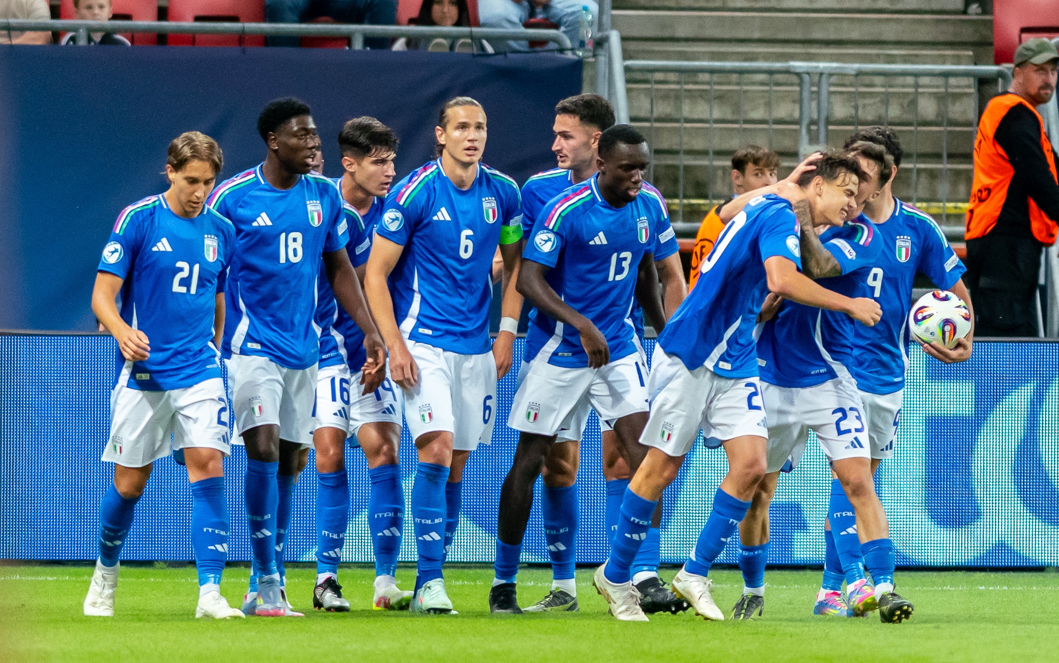 Gattuso, prima uscita da CT in tribuna per Italia-Germania agli Europei ...