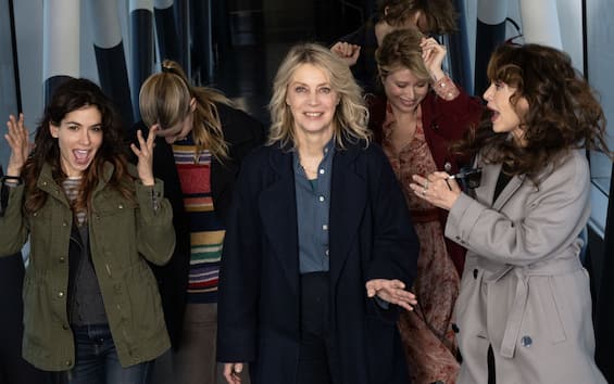 Volare, tutto quello che c'è da sapere sul film di Margherita Buy | Sky ...