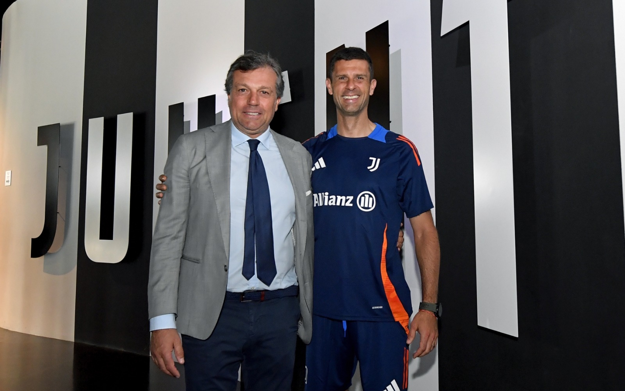 Juve, Thiago Motta fa visita al Juventus Museum. Foto | Sky Sport