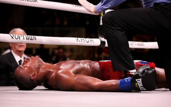 Pugilato, Patrick Day in coma dopo KO al decimo round | Sky Sport