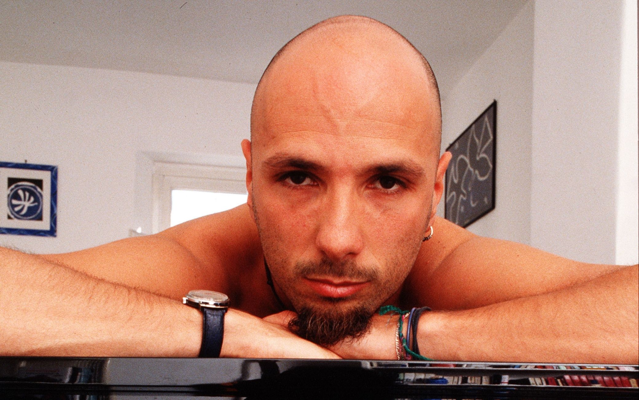 Alex Baroni, 20 anni fa la morte. La fotostoria del cantante di Cambiare