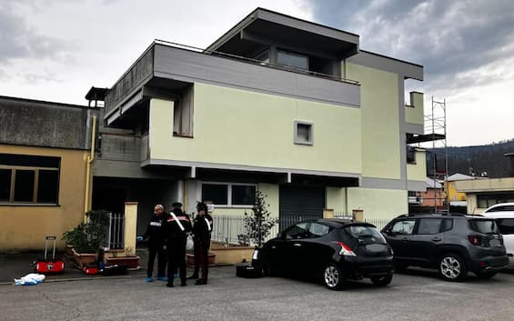 Firenze, donna trovata morta in casa a Rufino. Il convivente ha tentato il suicidio