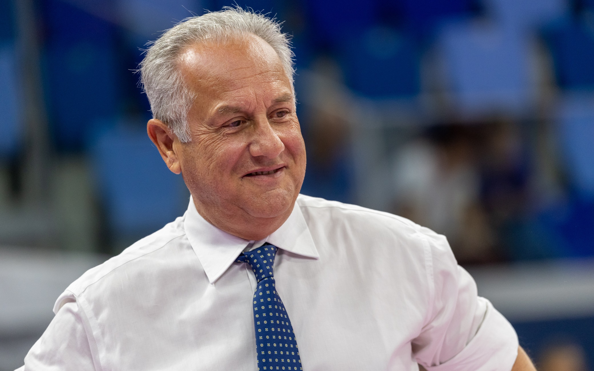 Julio Velasco, chi è il nuovo ct dell'Italia del volley femminile | Sky ...