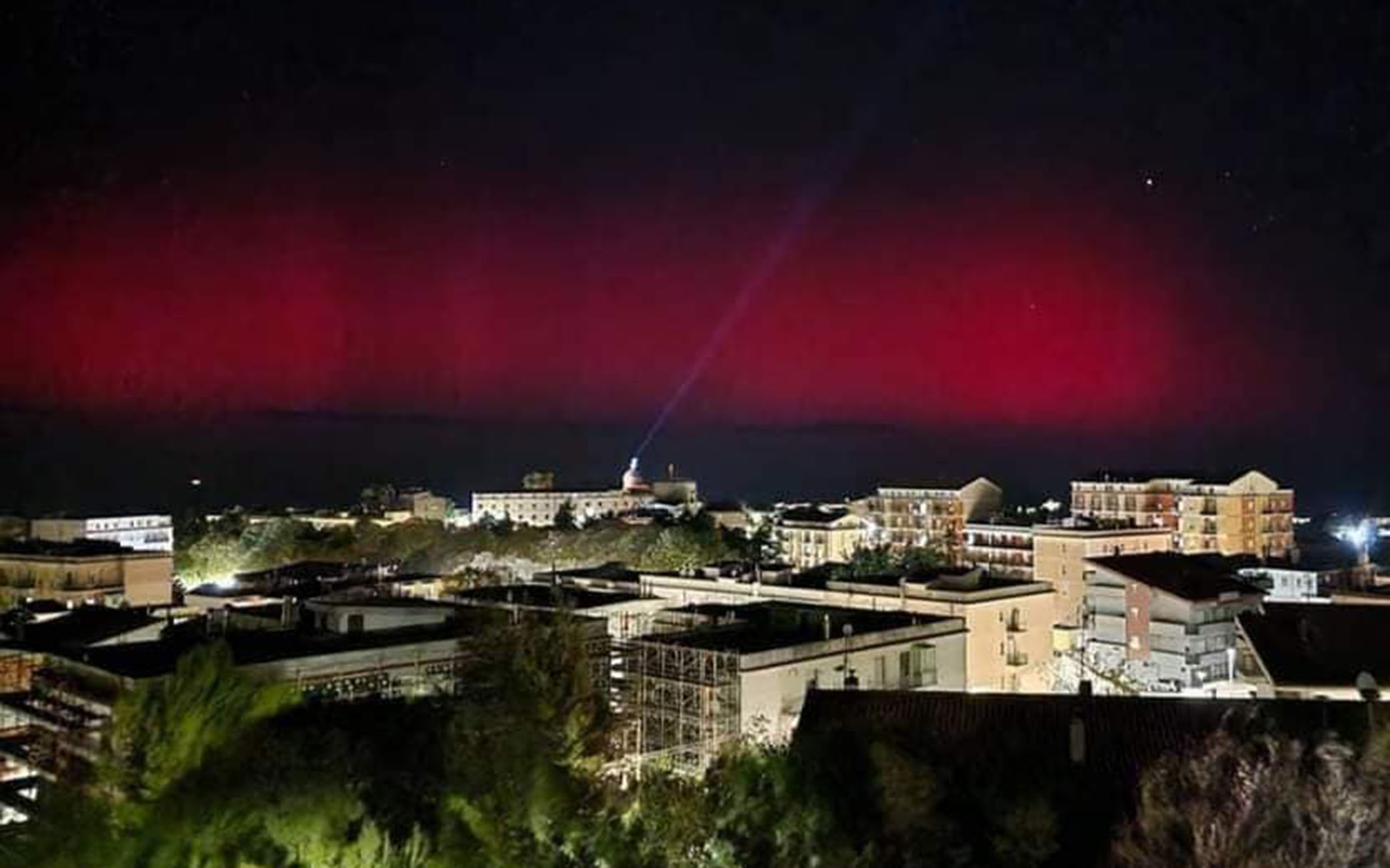 Aurora boreale in Italia, avvistata oggi dal Veneto all'Emilia Romagna ...