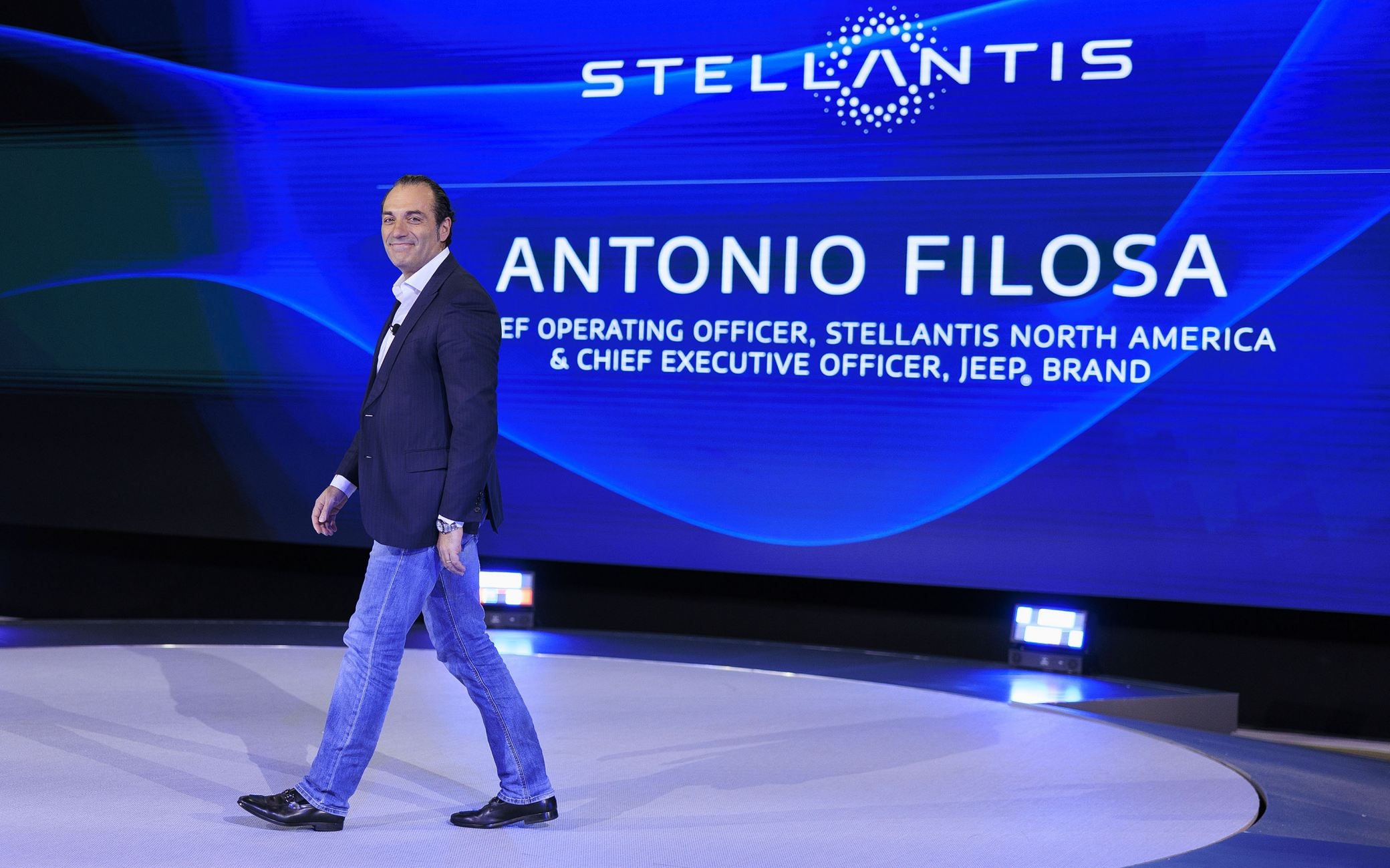 Chi è Antonio Filosa, il nuovo Ad di Stellantis | Sky TG24