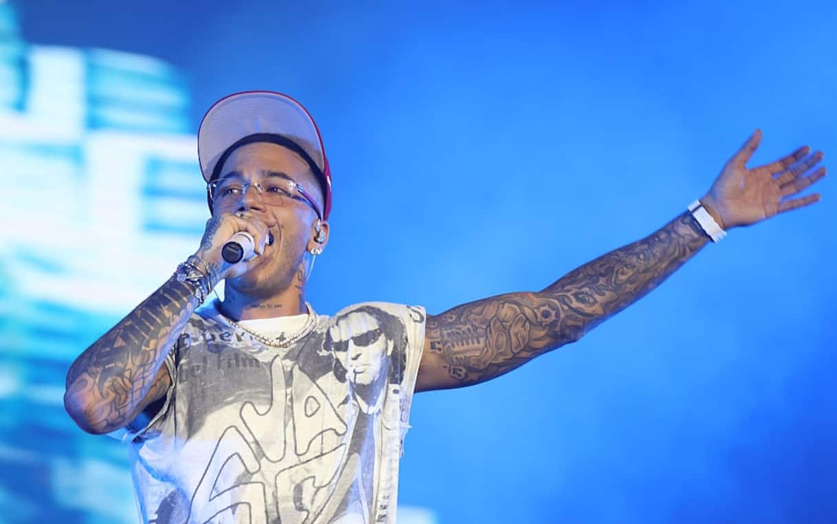 Sfera Ebbasta sul palco al concerto di Drake a Milano: la sorpresa che ...