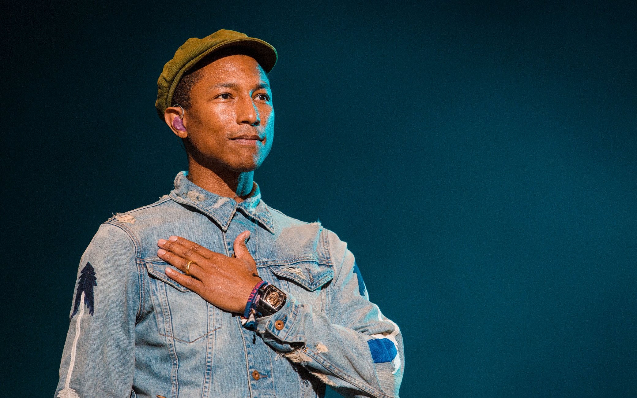 Pharrell Williams compie 50 anni. Le tappe di una carriera da record ...