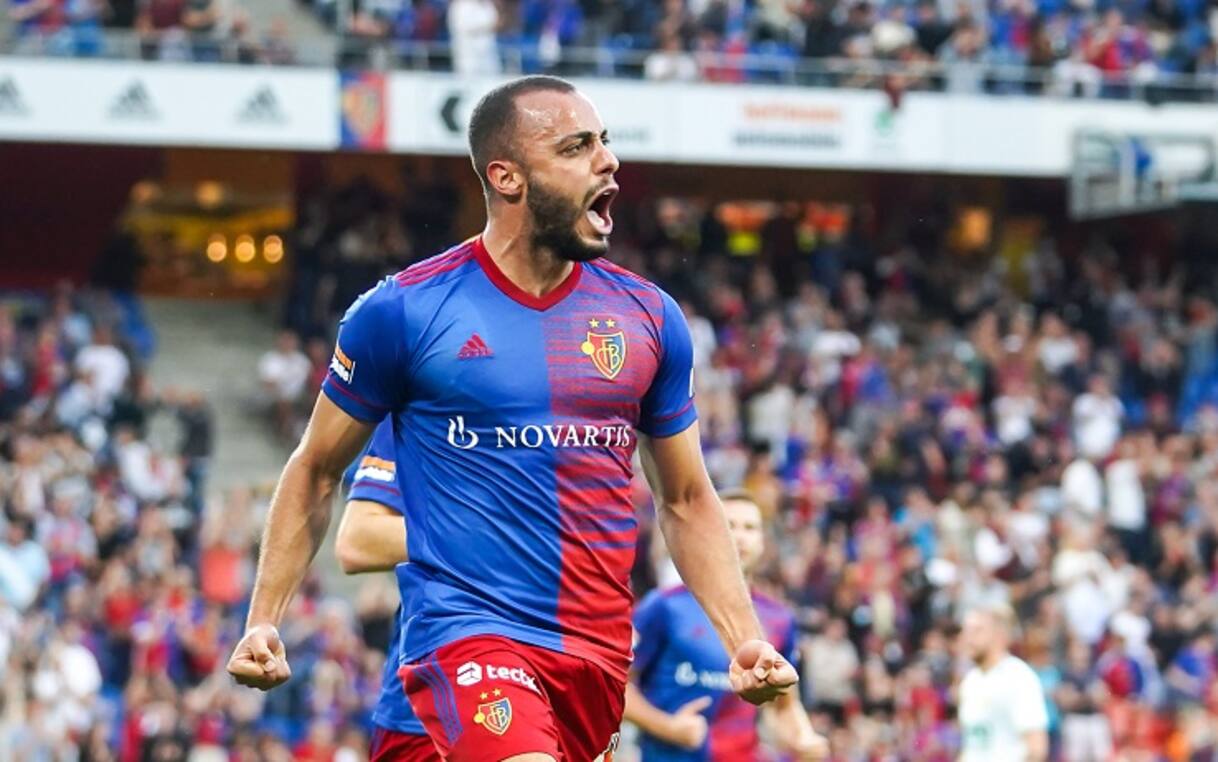 Arthur Cabral, chi è l'attaccante scelto dalla Fiorentina per il dopo ...