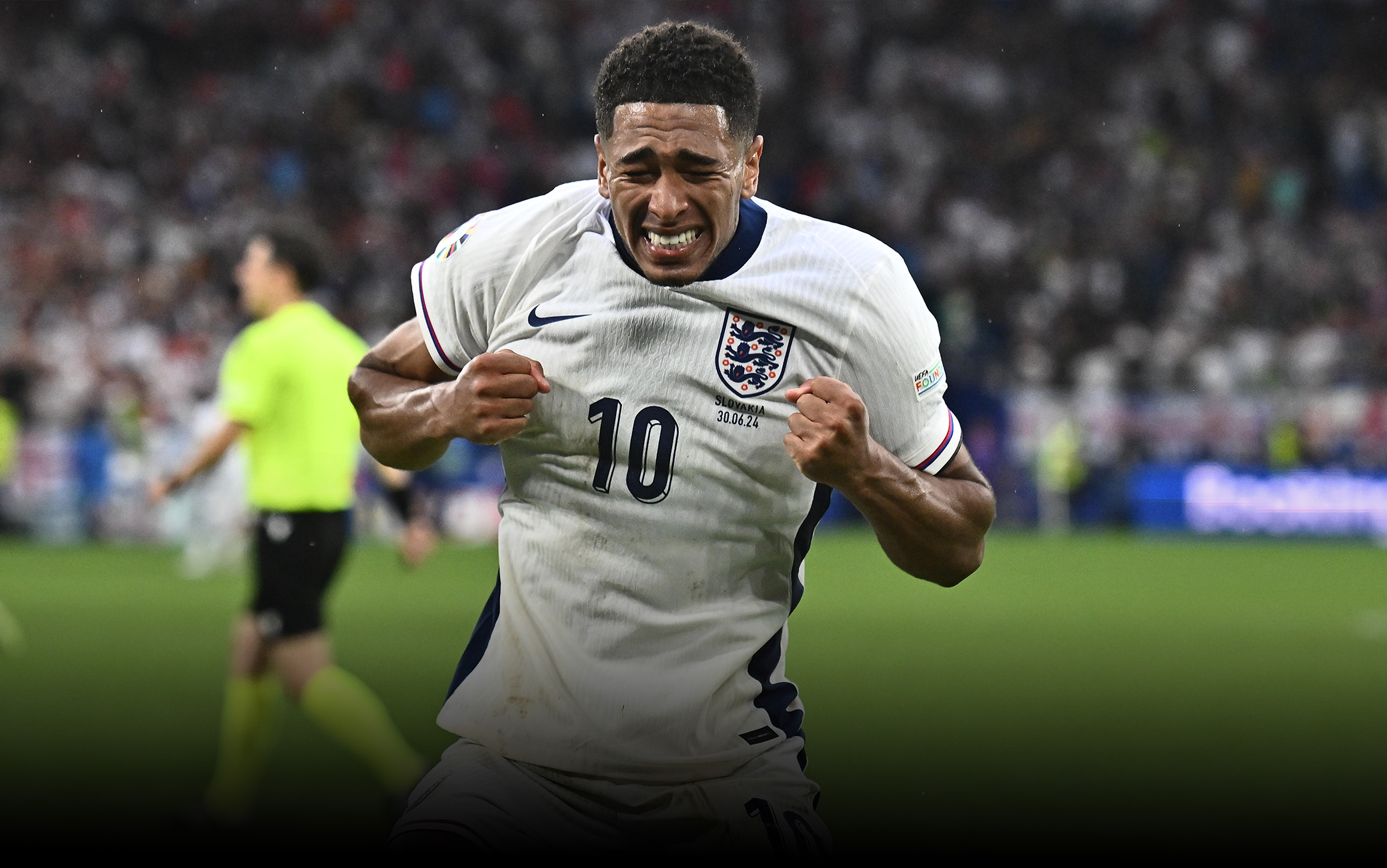 Bellingham, il gol in rovesciata al 95' di Inghilterra-Slovacchia ...