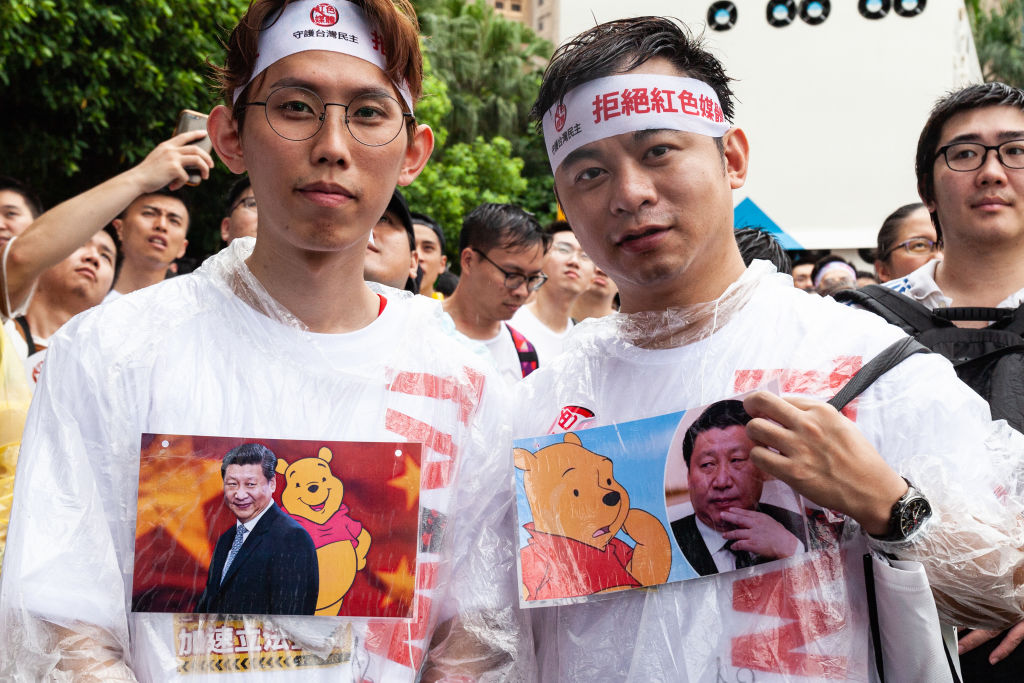 Xi Jinping e Winnie the Pooh, confronto imbarazza presidente: film ...