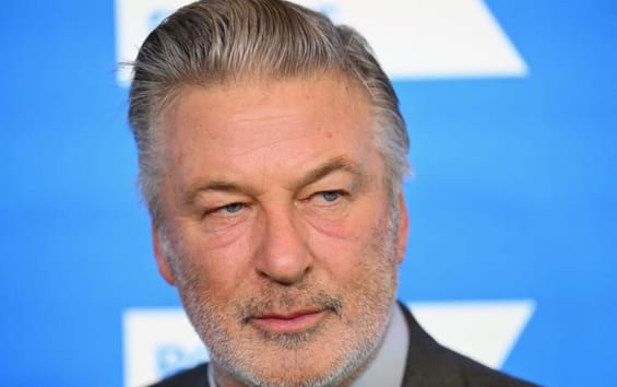 Rust, Alec Baldwin ha chiesto di far cadere le accuse di omicidio ...
