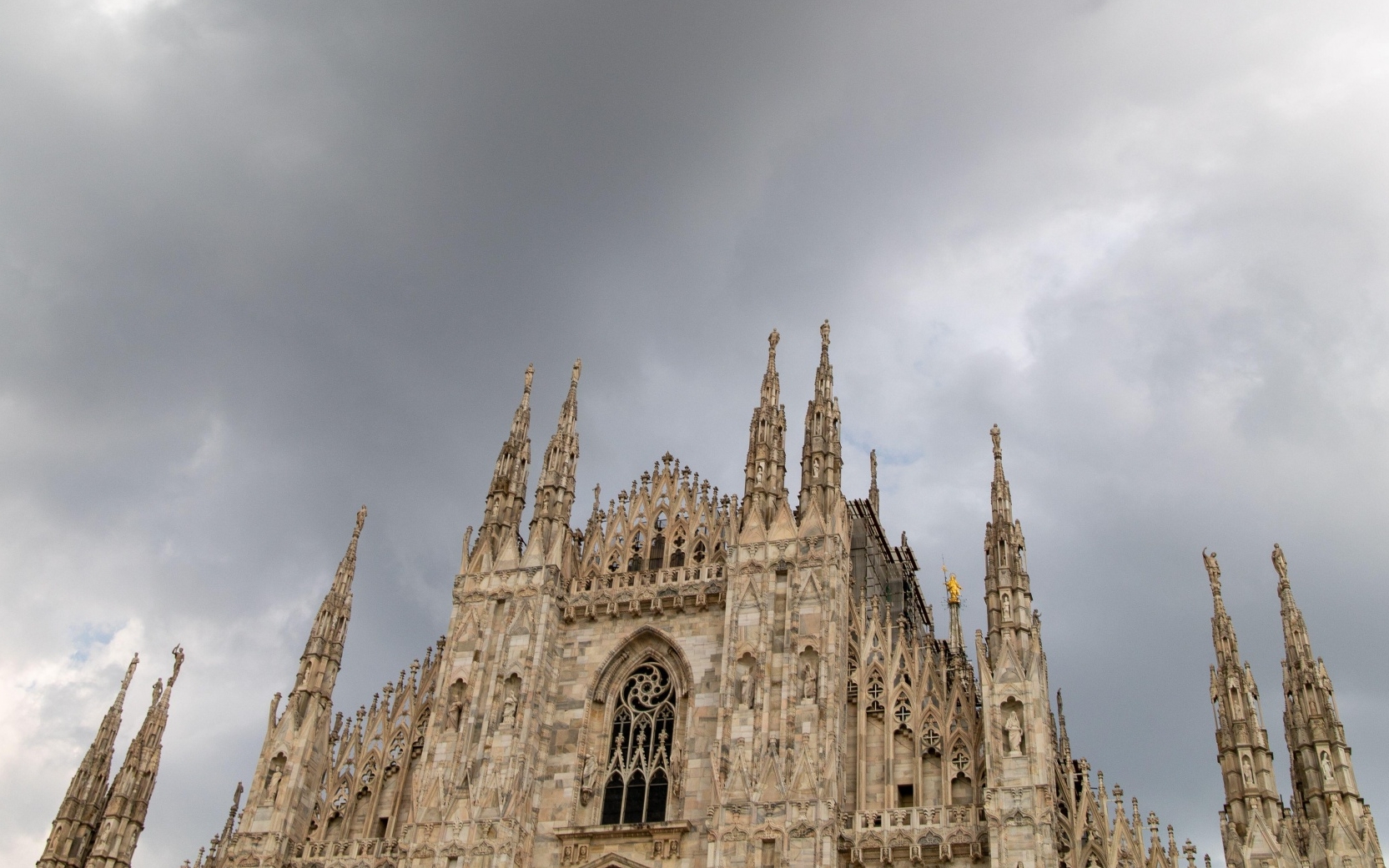 Previsioni meteo e del tempo a Milano oggi e domani | Sky TG24
