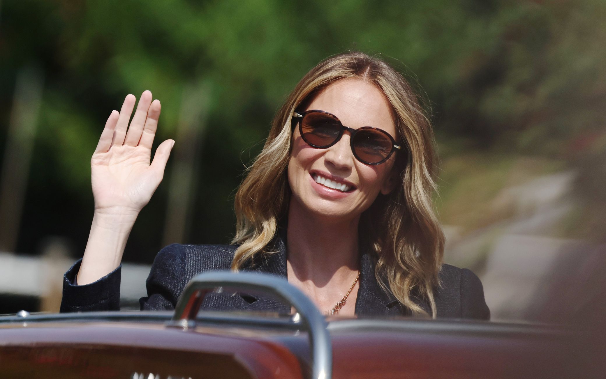 Emanuela Fanelli, l'arrivo al Lido per l'inaugurazione della Mostra del ...