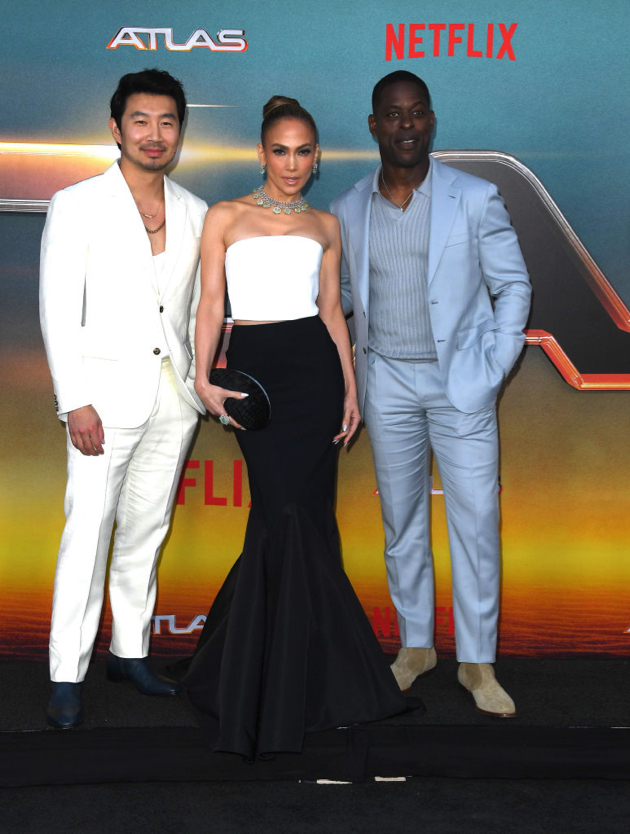 Atlas, a Los Angeles la premiere del film Netflix con Jennifer Lopez ...