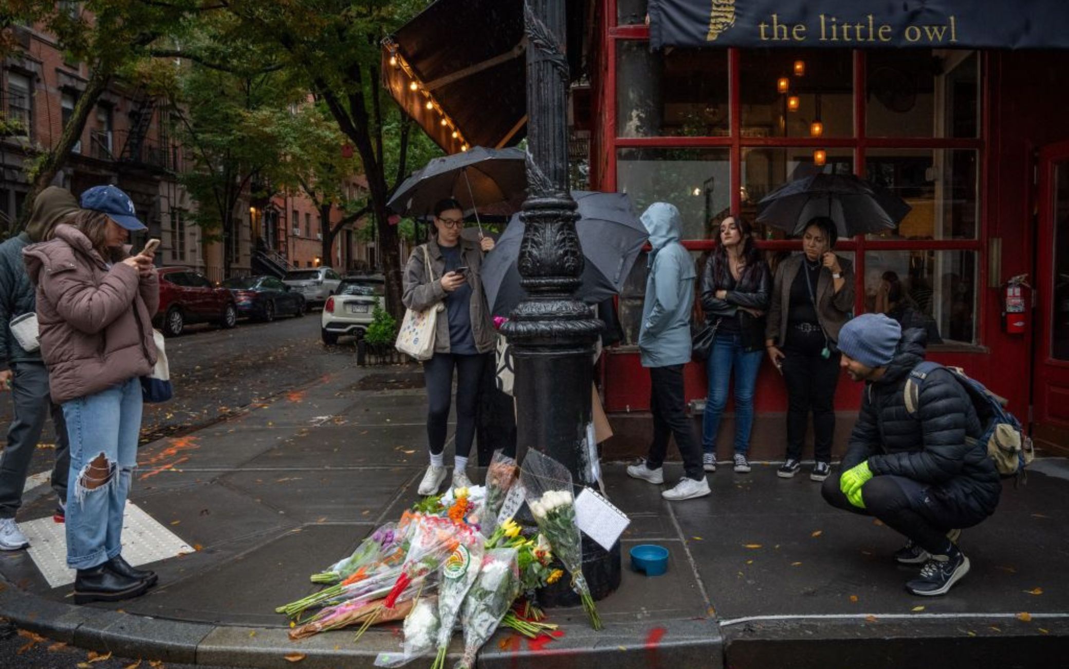 Matthew Perry, la sorella Caitlin lo ricorda a un anno dalla morte ...