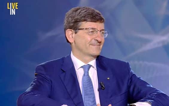 Live In Firenze, Colao: se lavoriamo insieme siamo da Champions | Sky TG24