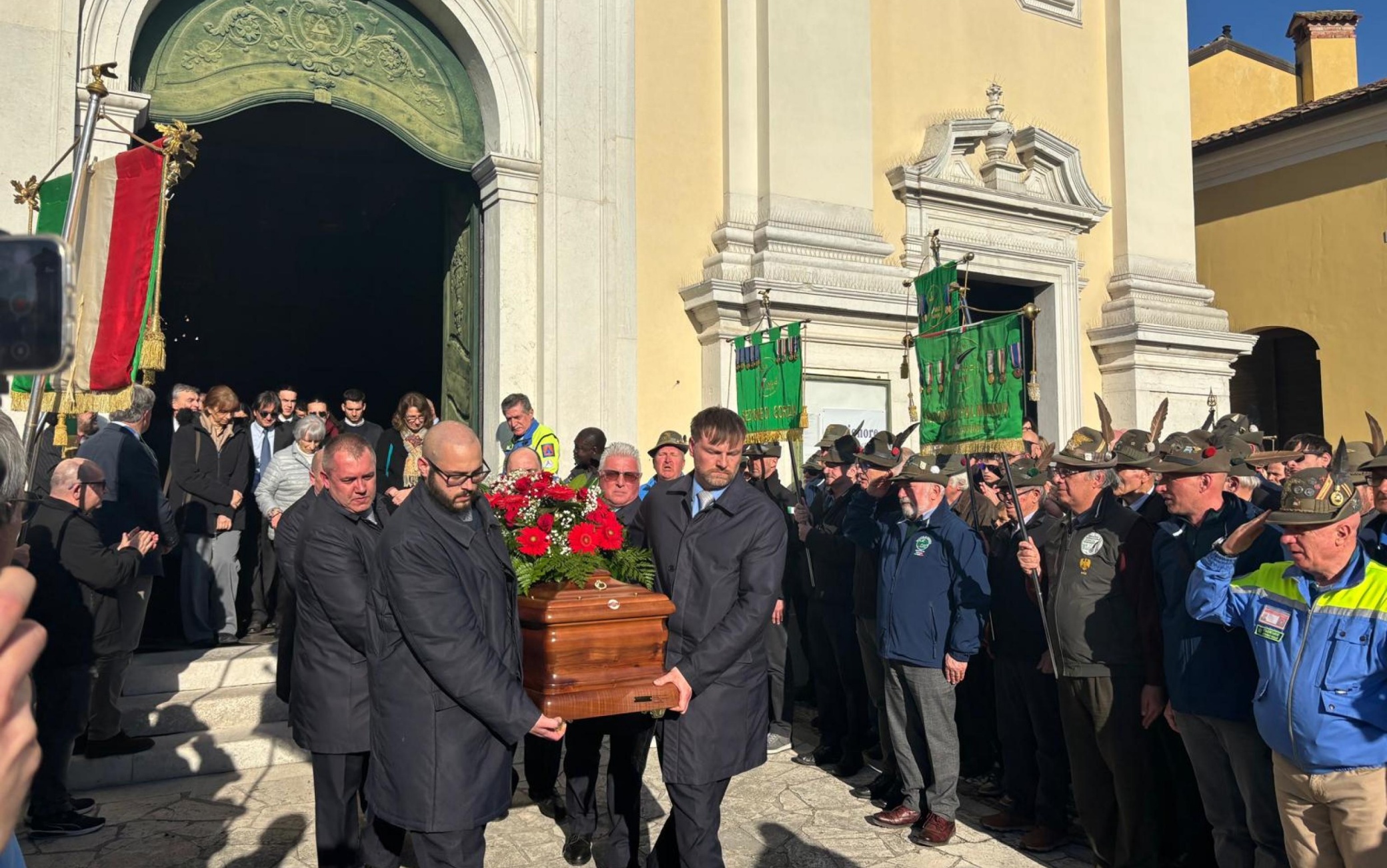 Bruno Pizzul, oggi il funerale al Duomo di Cormons. FOTO | Sky TG24